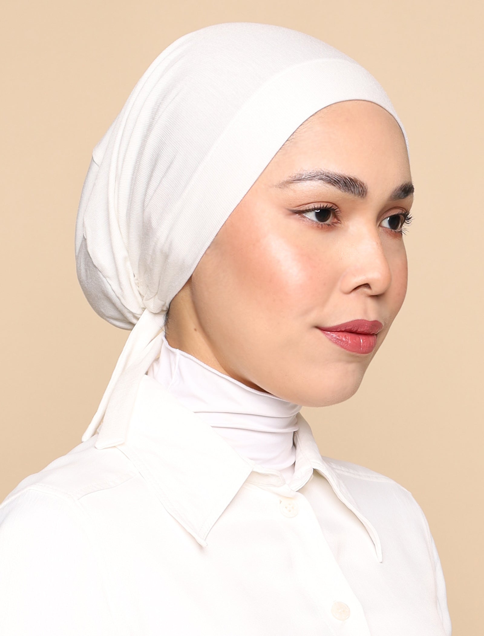 Bonnet Soft Jersey Underscarf - White – ADLINA ANIS