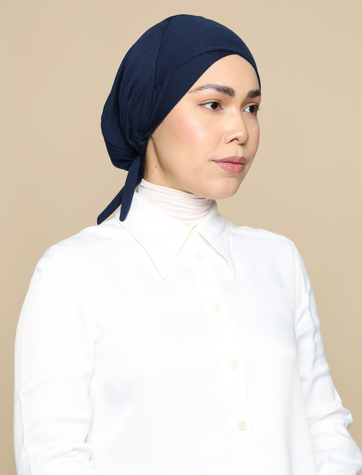 V Bonnet Soft Jersey Underscarf - Navy – ADLINA ANIS
